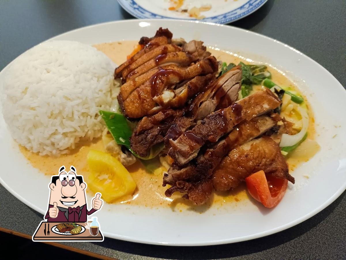 Kina Cafeteria & Grill, Frederiksværk - Restaurant menu and reviews