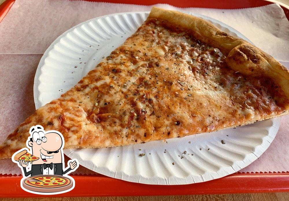Queen Pizza II, 48 Commerce St in Newark - Restaurant menu and reviews