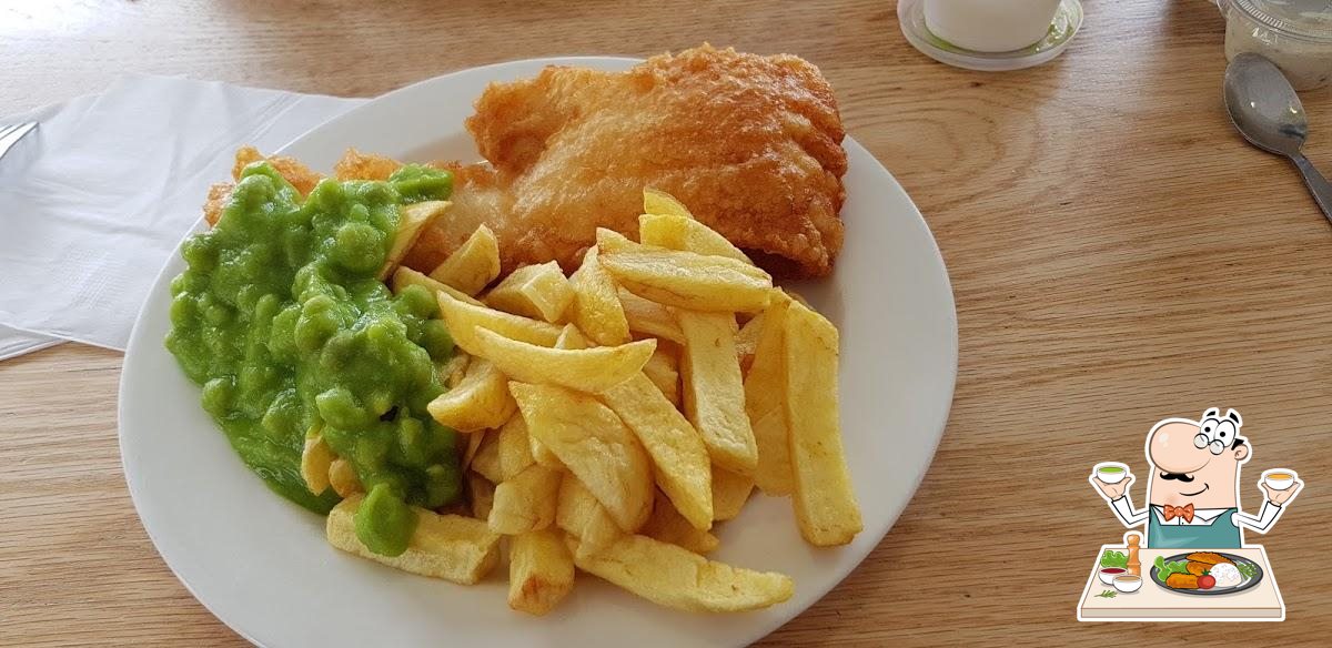 Marina Fish, Chips and More in Saundersfoot - Restaurant reviews