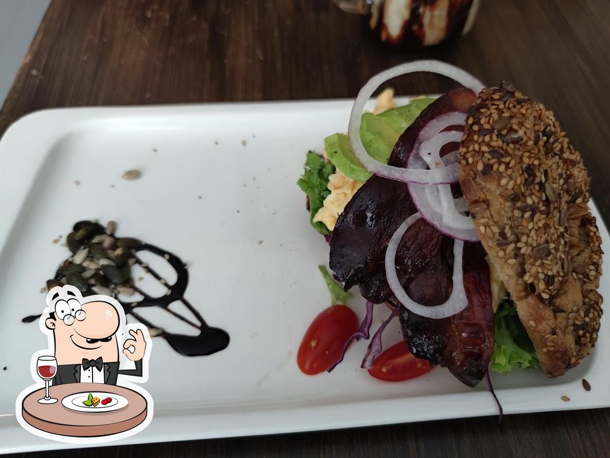 Calma café in Maspalomas - Restaurant menu and reviews