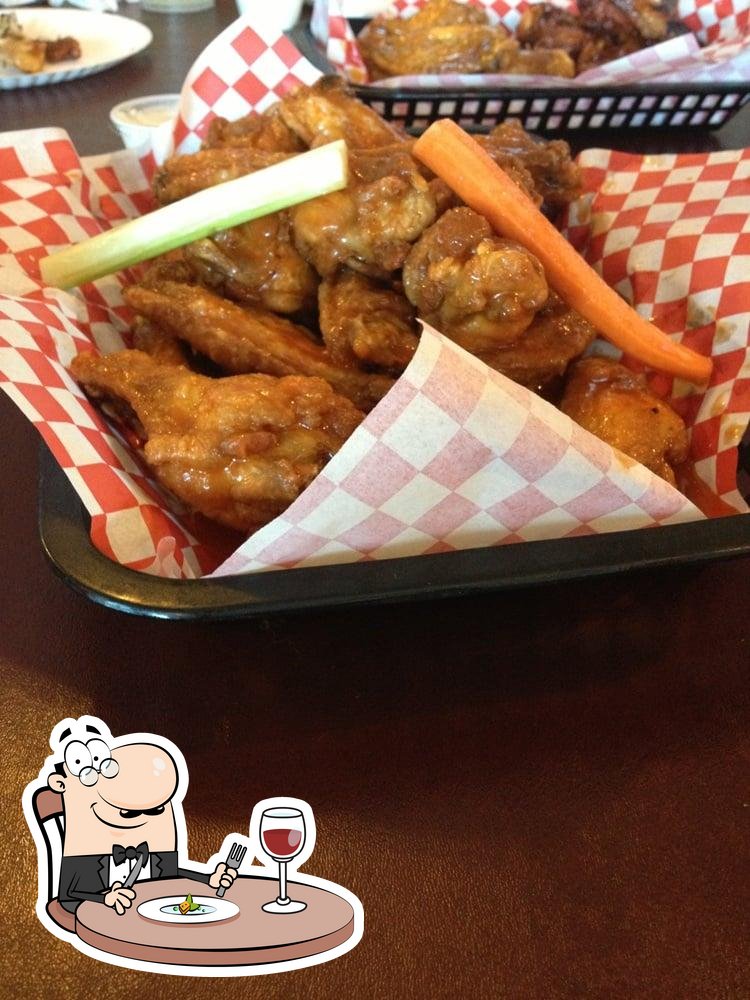 Wings R Us, 10651 N Loop Dr B in Socorro - Restaurant menu and reviews