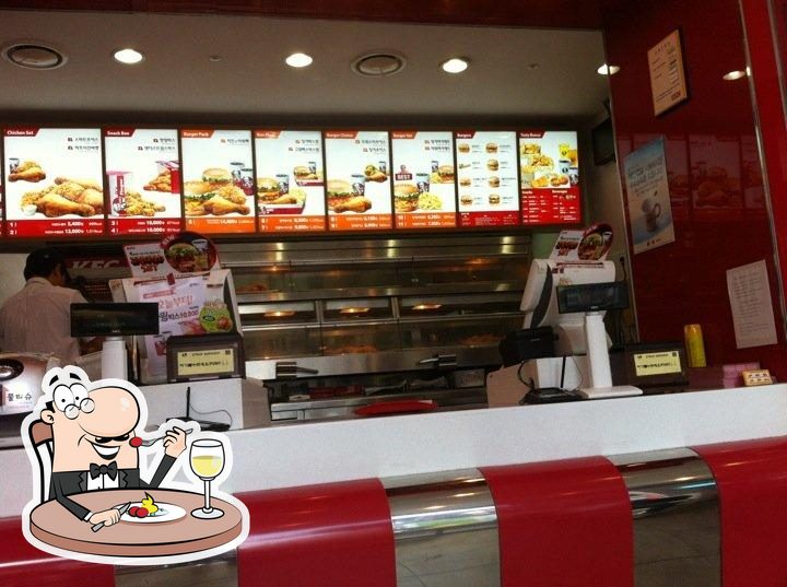 KFC restaurant, Jeonju-si, 덕진구 명륜4길 17