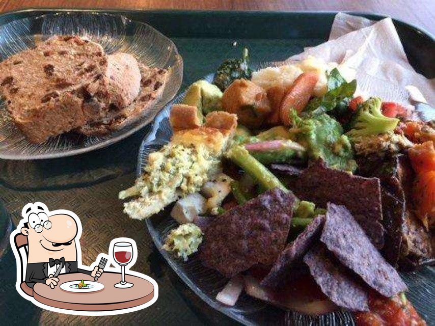 The Green Door Restaurant & Bakery in Ottawa - Restaurant menu and reviews