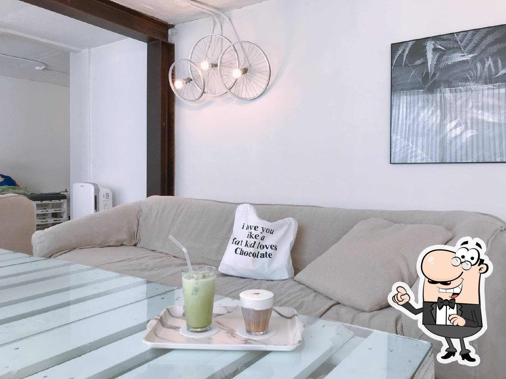 Glow (GLOW) cafe, Seoul - Restaurant reviews