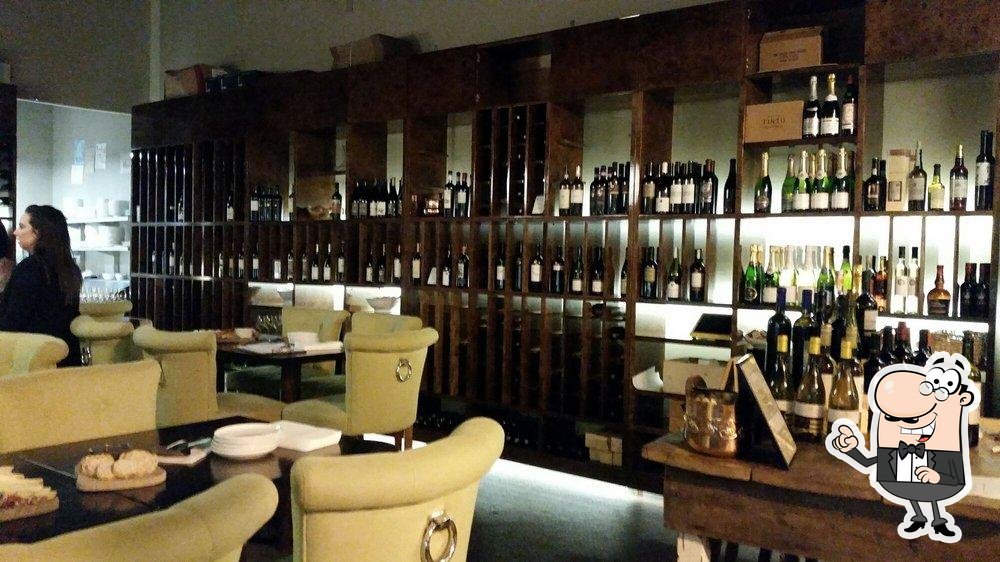 Tinto Wine & Cheese in Virginia Beach - Restaurant menu and reviews