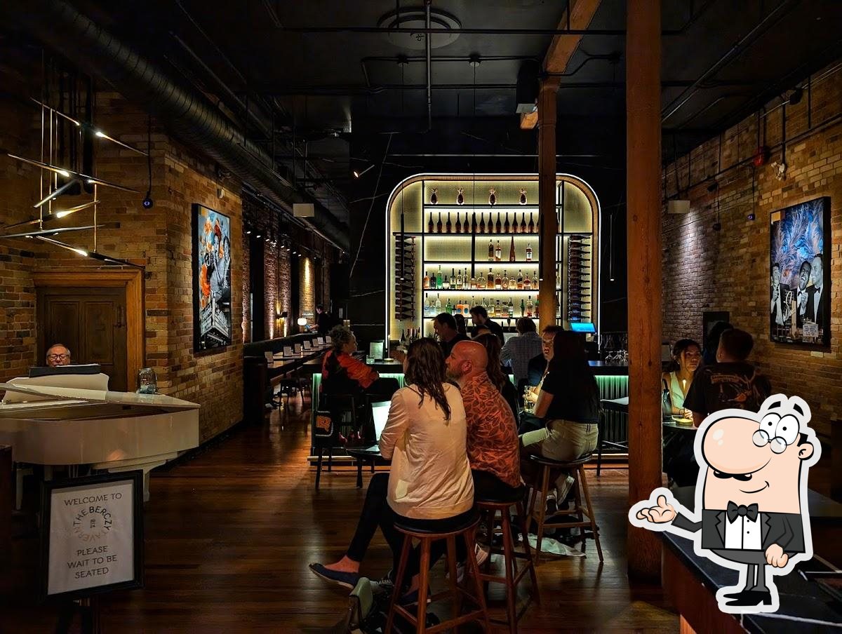 The Berczy Tavern, Toronto, King - Restaurant menu, prices and reviews