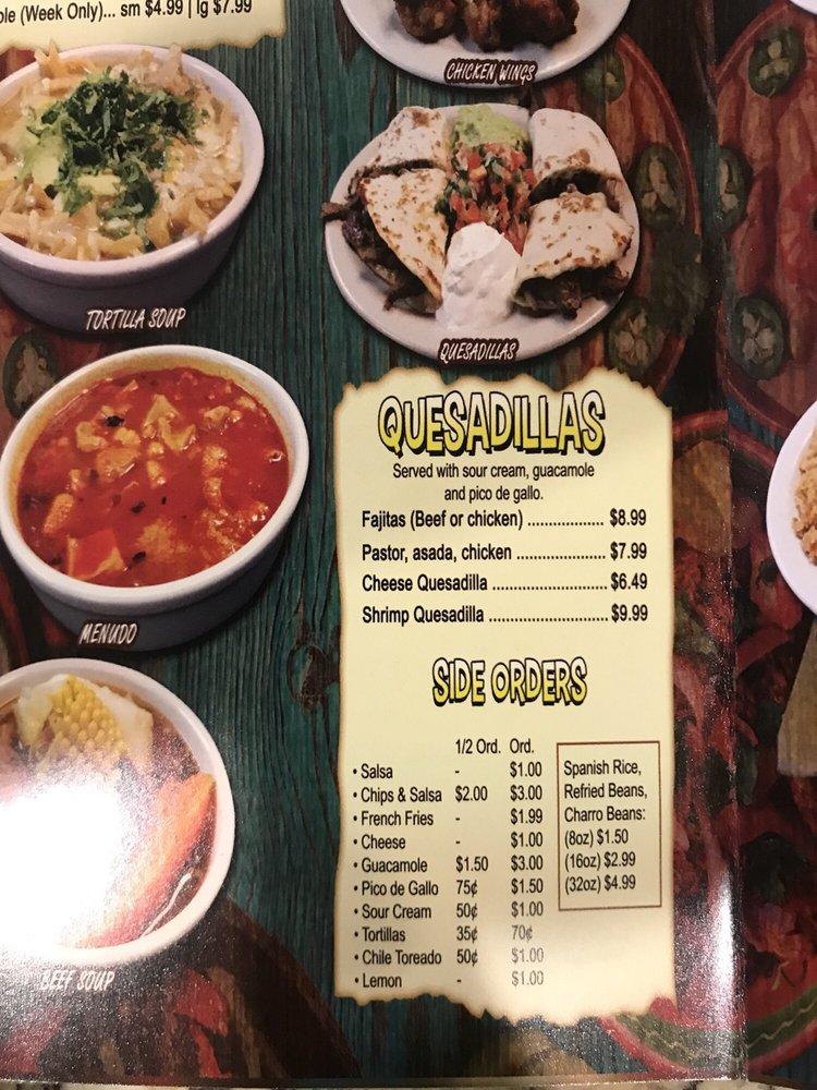 Menu at La Perla Bar & Grill, San Antonio, 516 SW Military Dr
