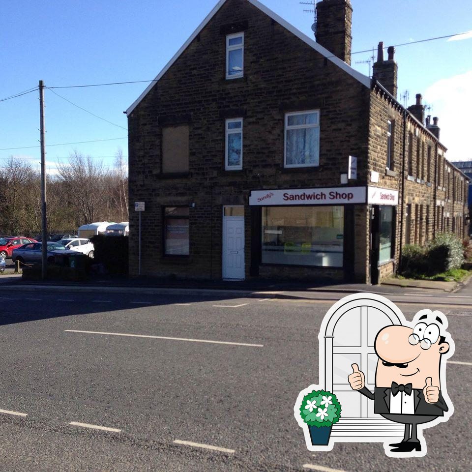 Sandy's Sandwich Shop, 2 Beechwood St in Pudsey - Restaurant reviews