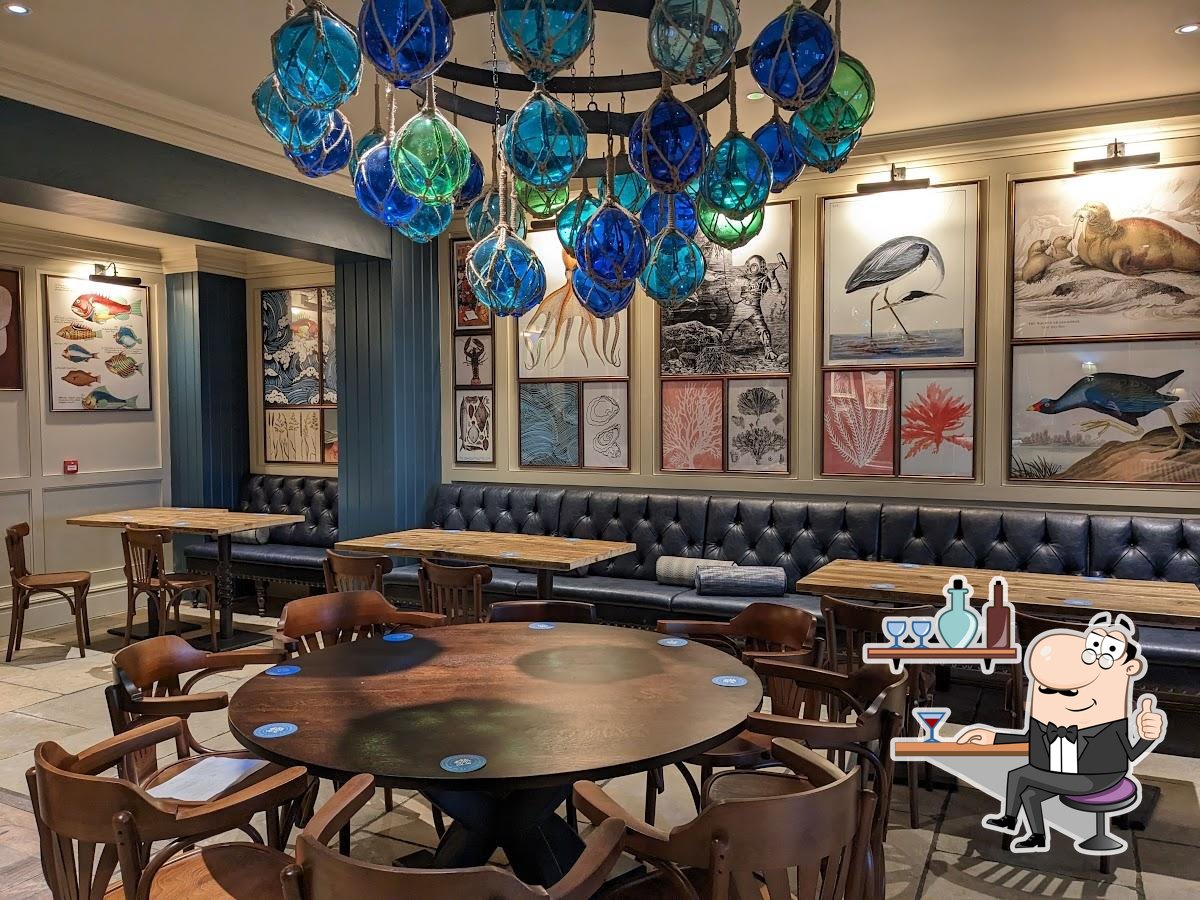 Tavern & Galley, Whitley Bay - Restaurant menu, prices and reviews