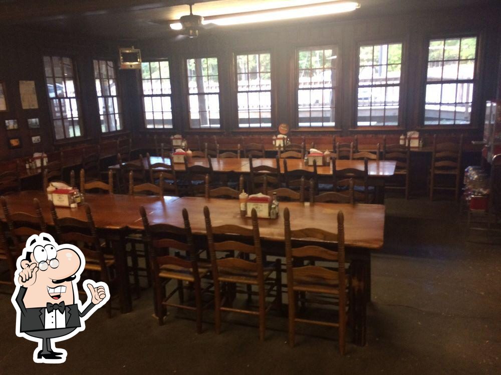 Fresh Air Barbecue, Jackson - Restaurant menu, prices and reviews
