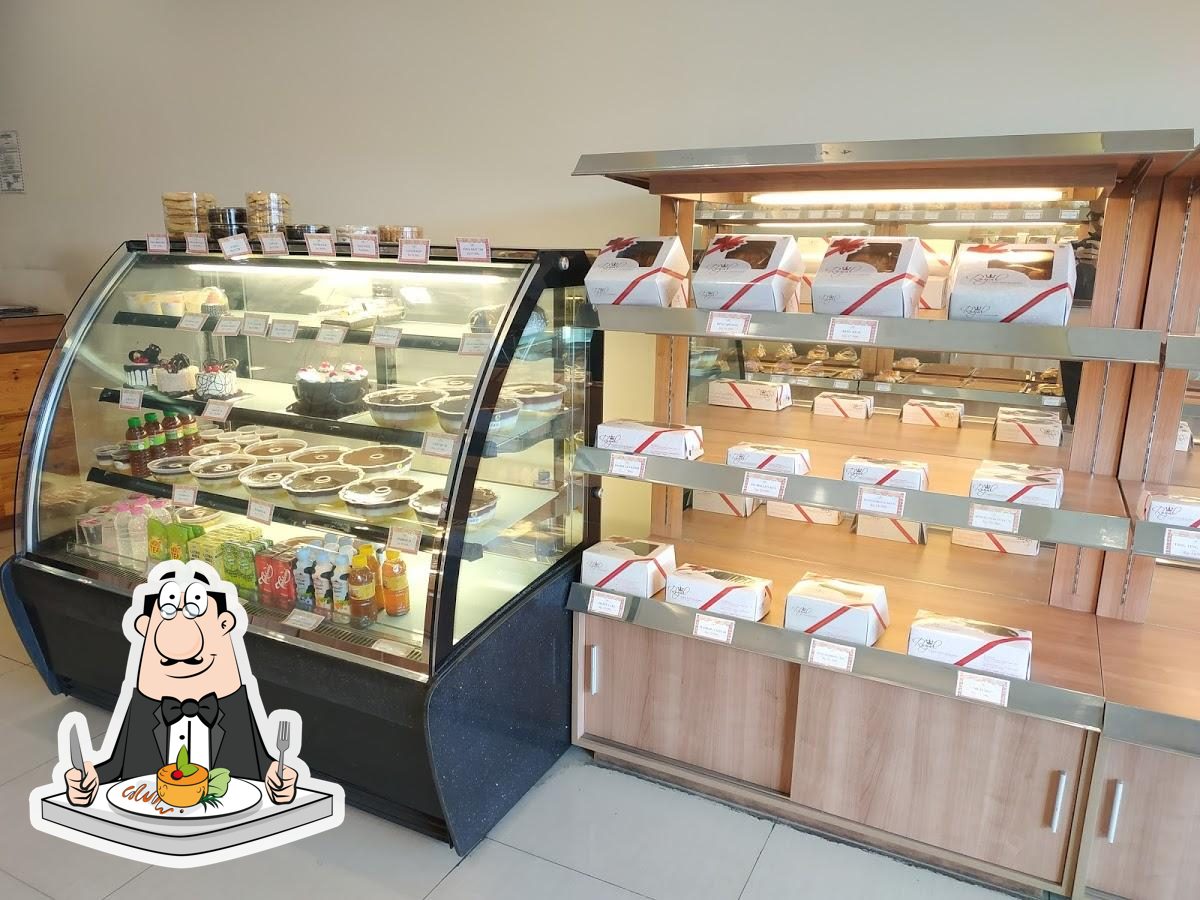 Royal Cake And Bakery, Semarang, Jl. Prof. Dr. Hamka No.mor 11A ...
