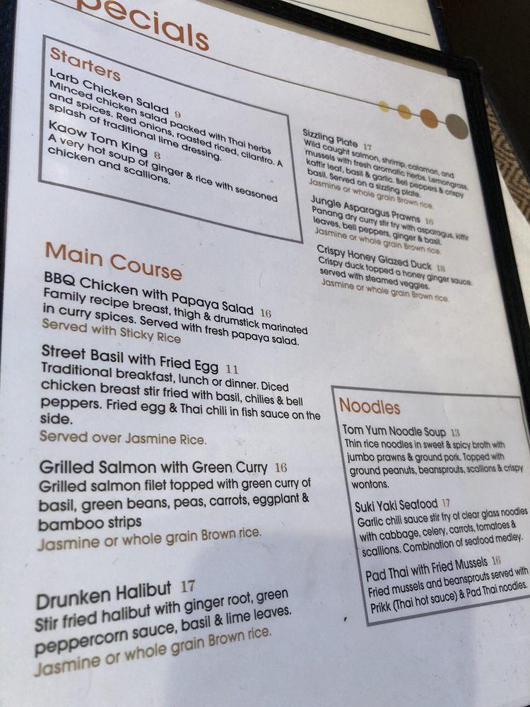 Menu at Khun Thai restaurant, Brookings