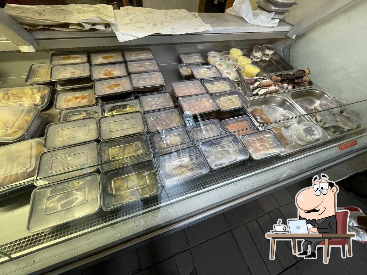Caldi e freddi, Amsterdam - Restaurant menu, prices and reviews