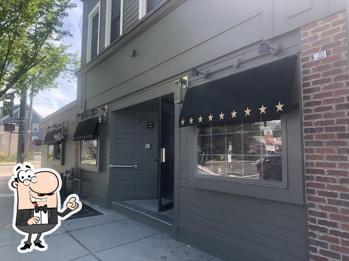 West Village Tavern in Concord - Restaurant menu and reviews