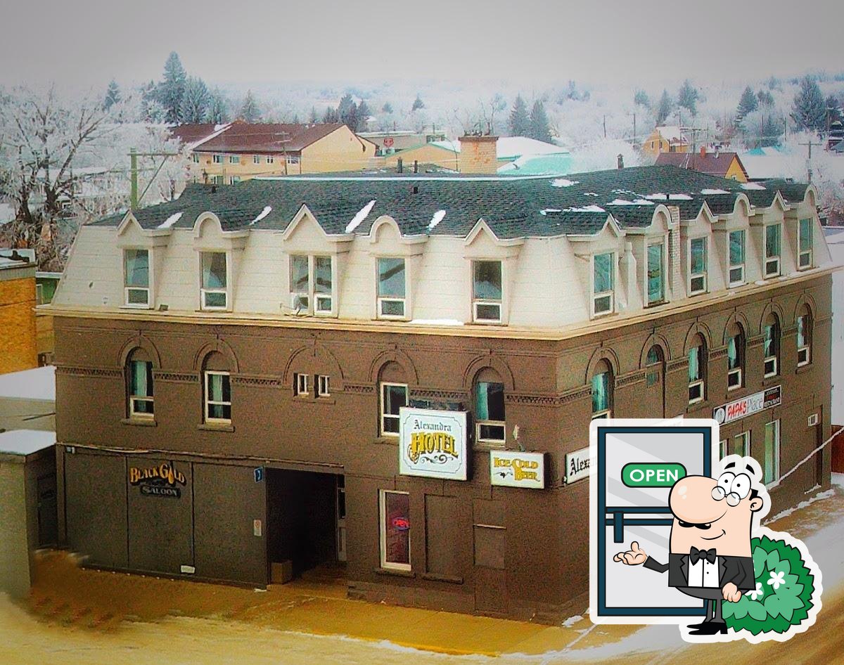 Alexandra Hotel/Bar/Beer Vendor/Restaurant in Virden - Restaurant reviews
