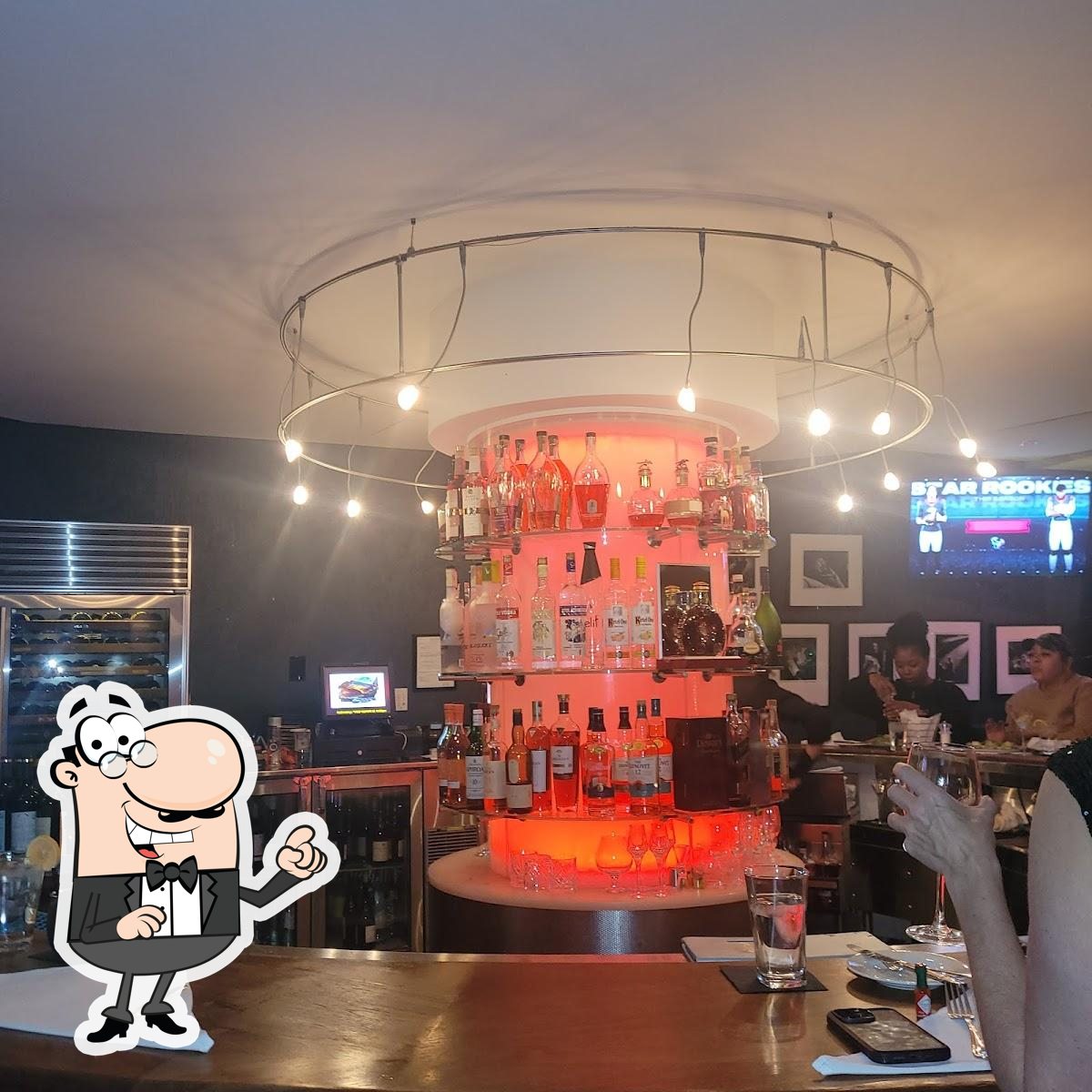 Pier W, Lakewood - Restaurant menu, prices and reviews