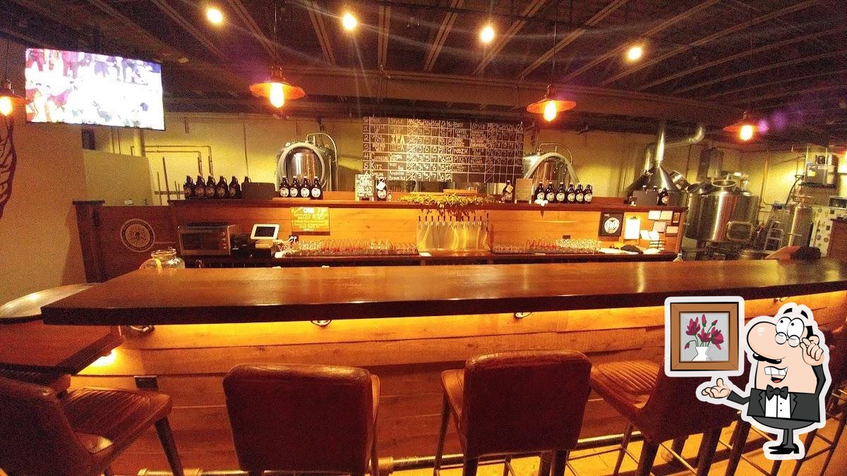 Hackney's on Lake, Glenview - Restaurant menu, prices and reviews