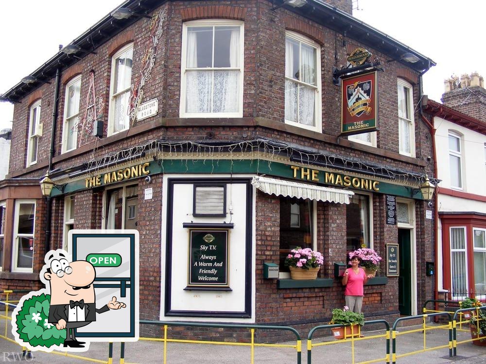 The Masonic Pub in Garston - Restaurant reviews