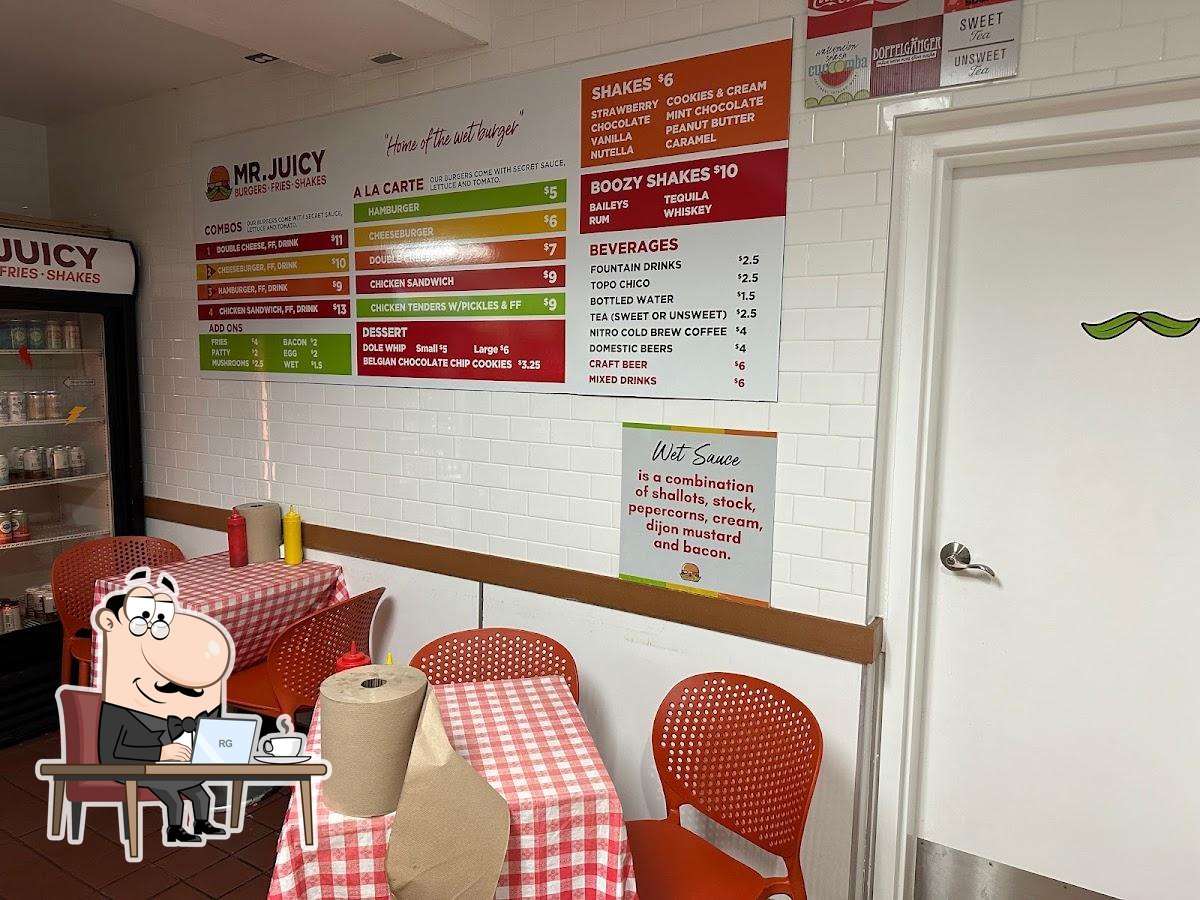 Mr Juicy, San Antonio - Restaurant menu, prices and reviews