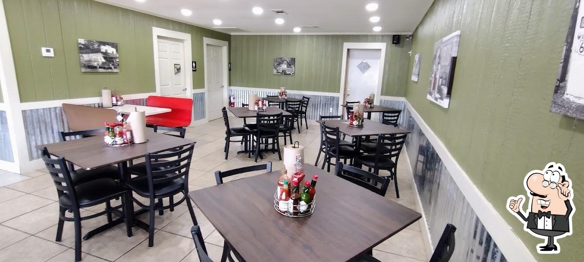 Bar-B-Que Station #4, Livingston - Restaurant menu, prices and reviews