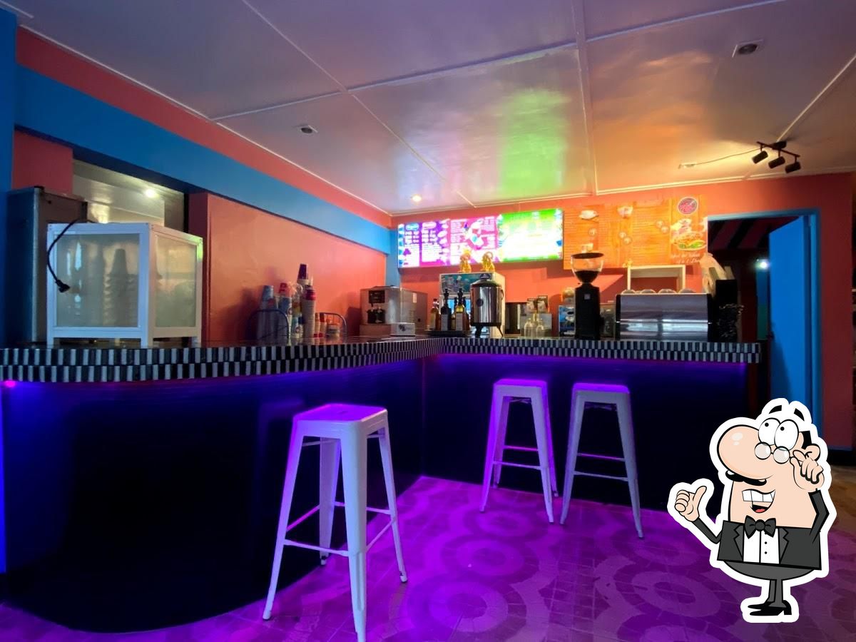 1998 Cafe x Swirls San Rafael, Tarlac - Opiniones del restaurante