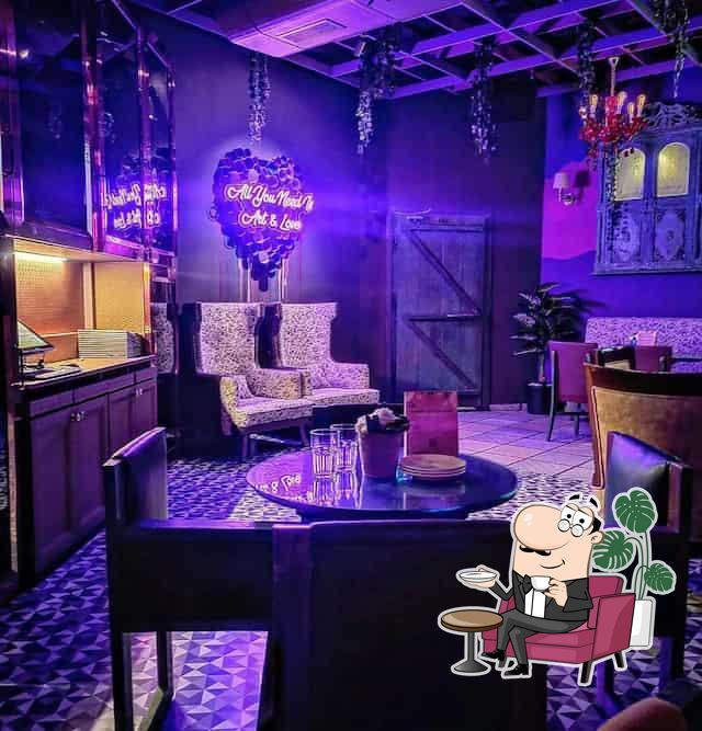 Butterfly High, Mumbai - Restaurant menu, prices and reviews