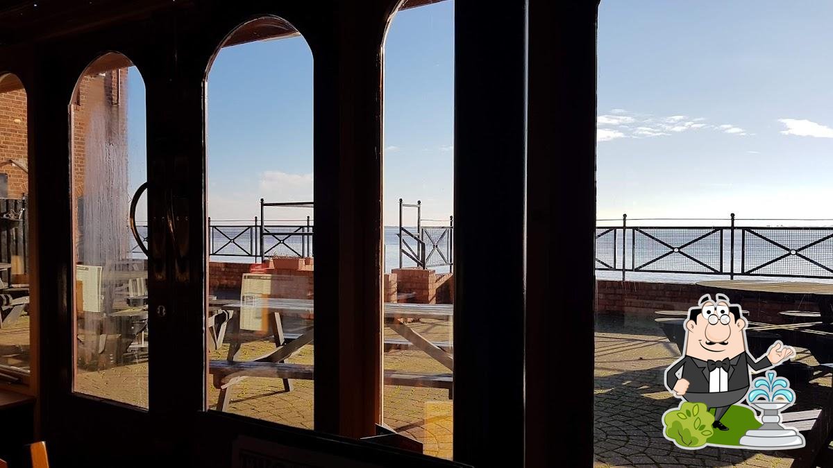 Sailmakers, St Andrews Quay in Hull - Restaurant menu and reviews