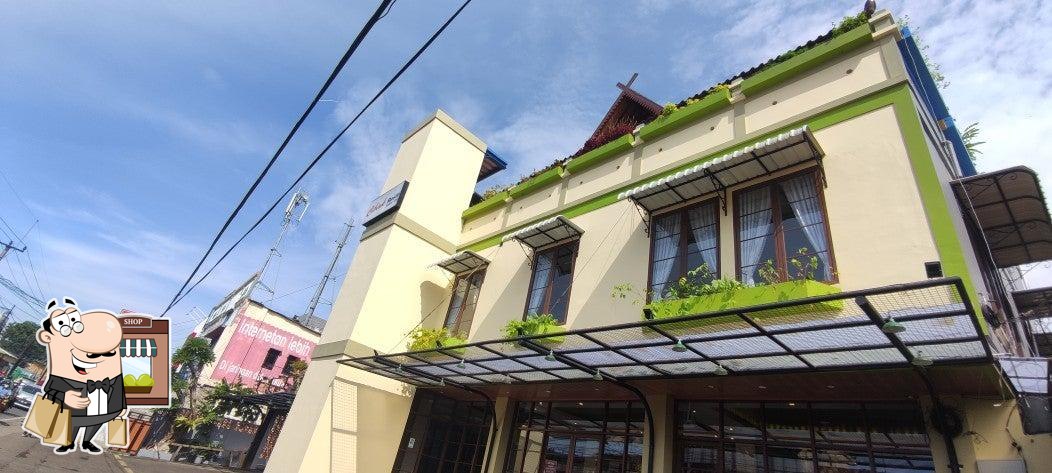 CIBIUK RESTO DEPOK restaurant, Depok, Jl. Raya Sawangan No.33 ...