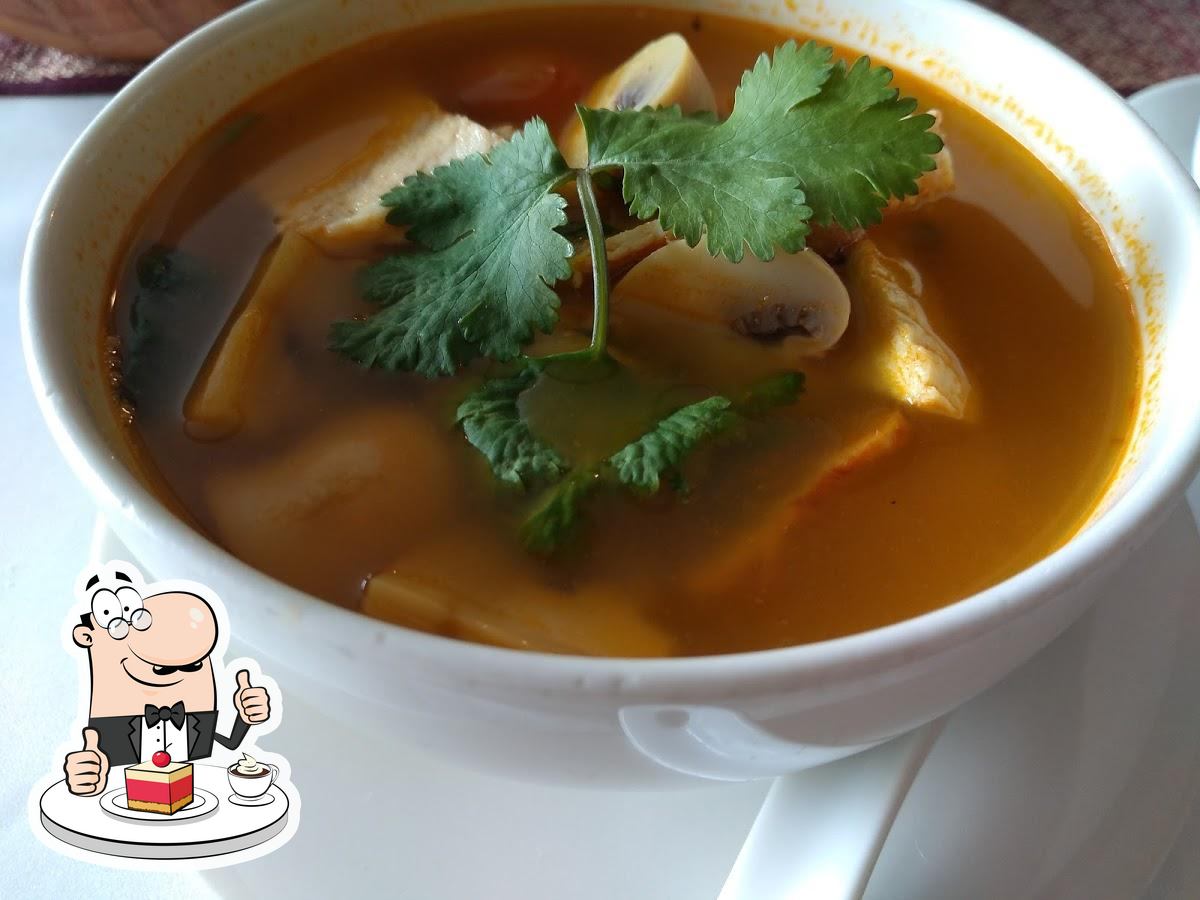 Ruam Thai Restaurant in Burnham-on-Crouch - Restaurant menu and reviews