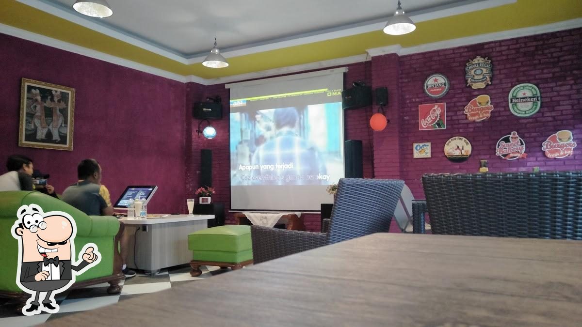 Rumah Oma Opa cafe, Bandung - Restaurant reviews