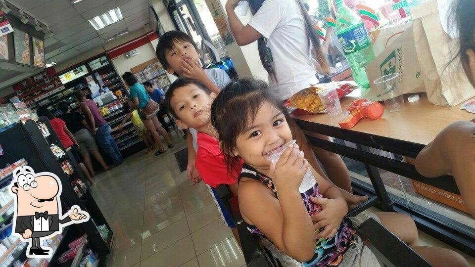 7 Eleven Shell, Malasin SJC restaurant, San Jose City