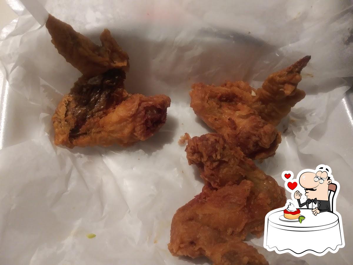 Kim's Wings, 22382 Lakeshore Blvd in Euclid - Restaurant menu and reviews