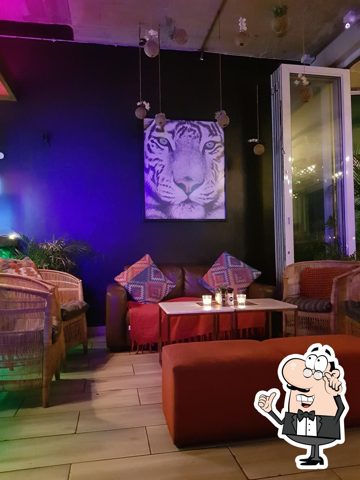 White Tiger Bar+Cafe, Port Elizabeth - Restaurant menu, prices and reviews