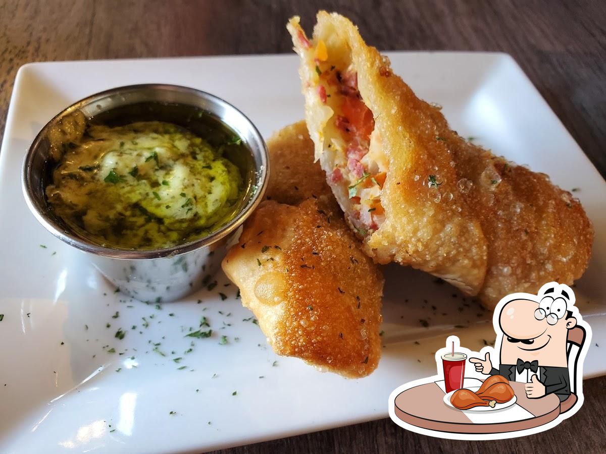 Blue Moon Kitchen and Bar in Amesbury - Restaurant menu and reviews