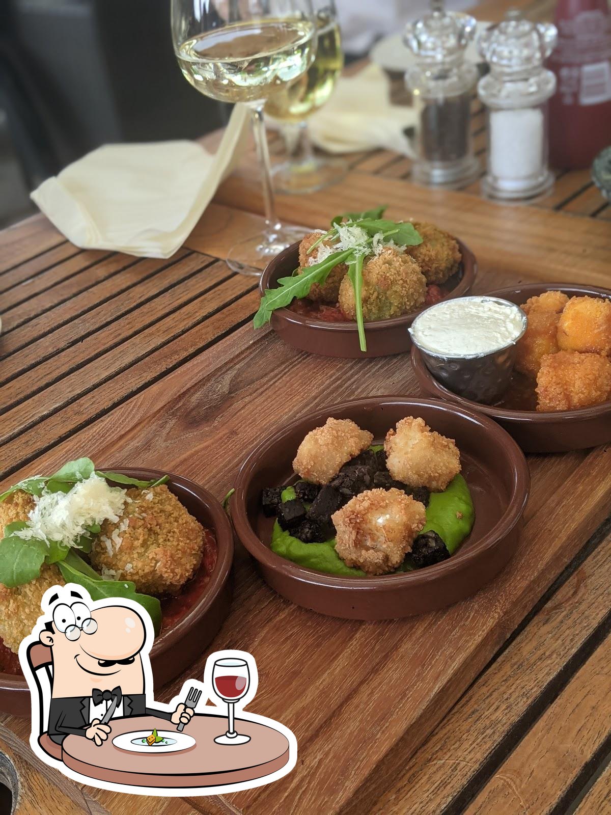 The Mulberry Tree in Attleborough - Restaurant menu and reviews