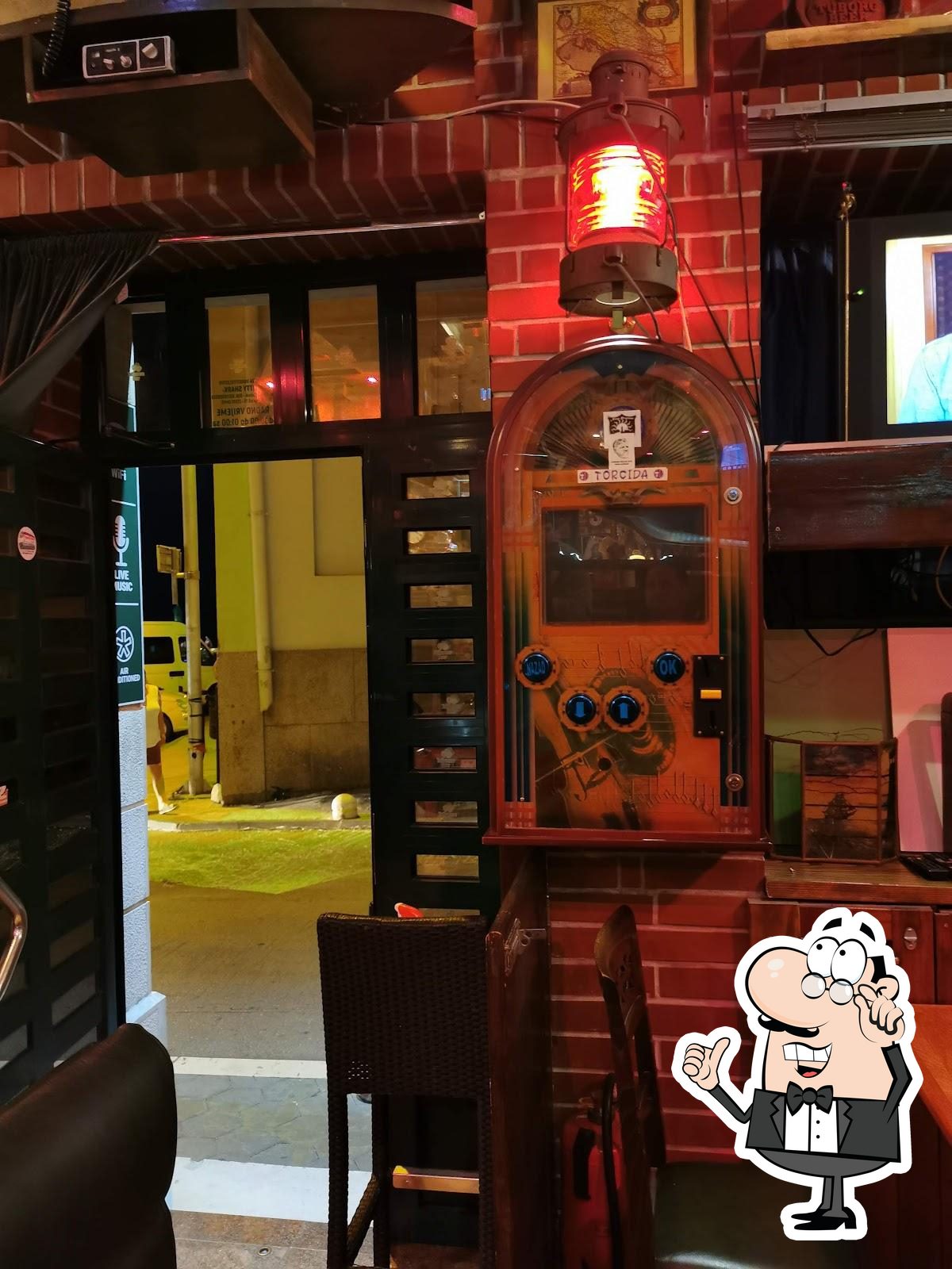 Cutty Sark Irish Pub, Omiš - Restaurant reviews