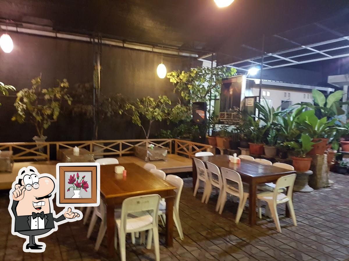 Resto Bu Atik, Batu - Restaurant menu, prices and reviews