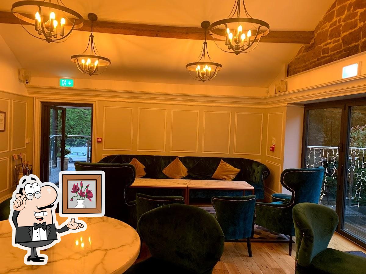 Allerton Hall - Dining & Carvery in Liverpool - Restaurant menu and reviews