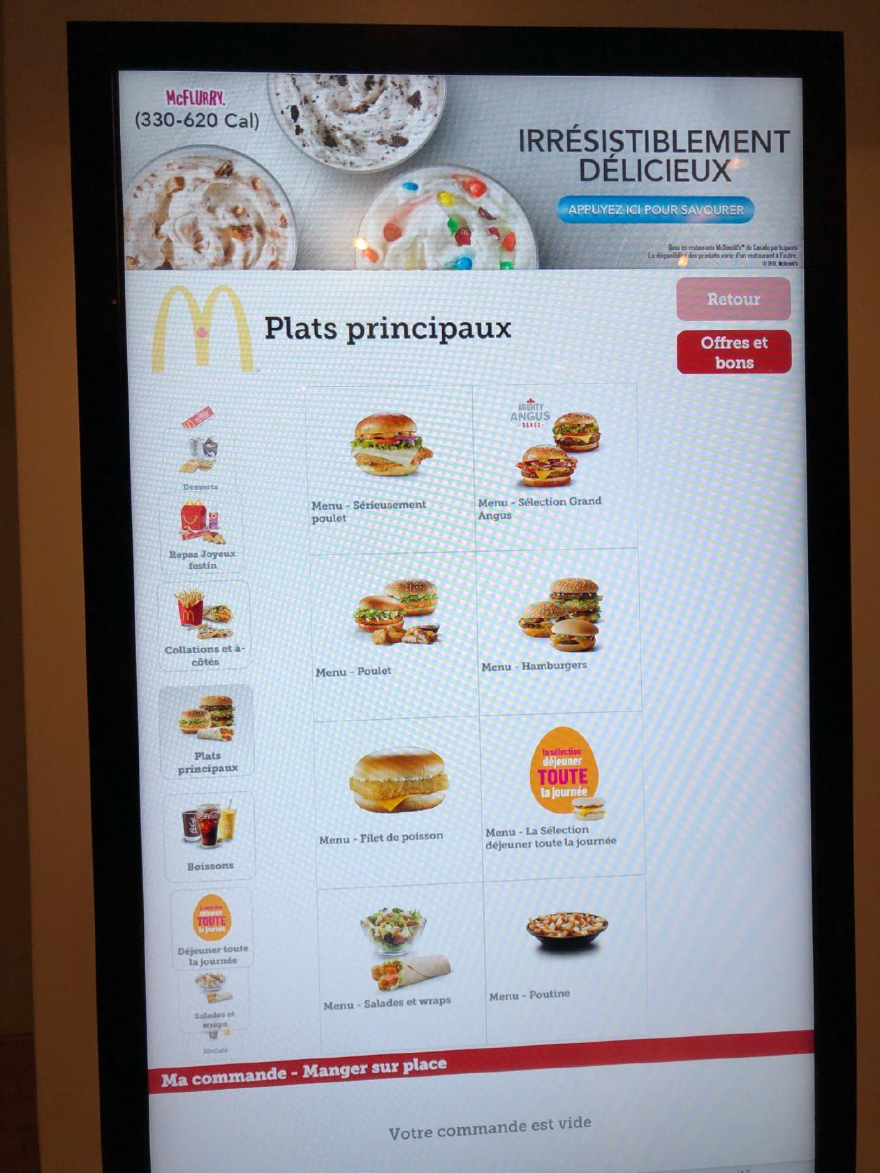 Menu au McDonald's fast food, Québec, Rue Saint-Jean