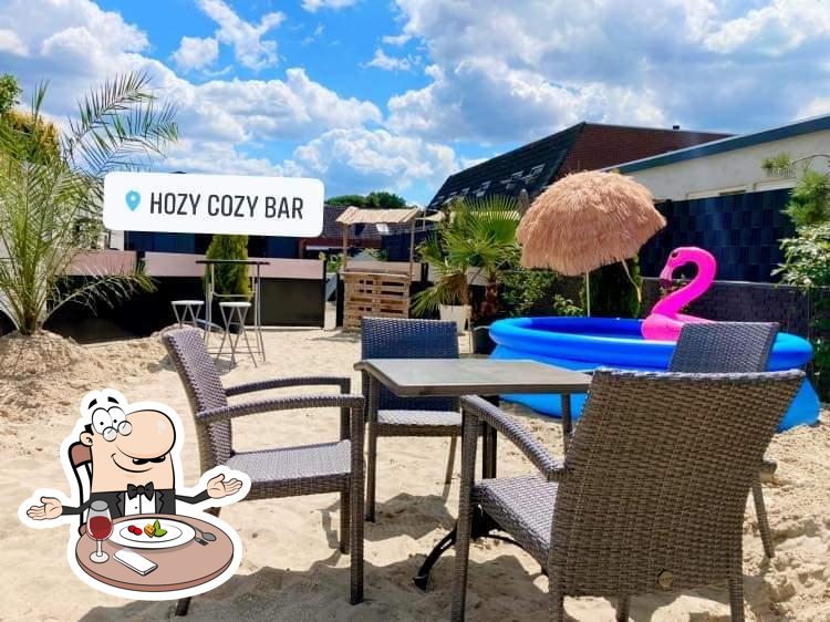 Hozy Cozy Bar, Helden - Restaurant reviews