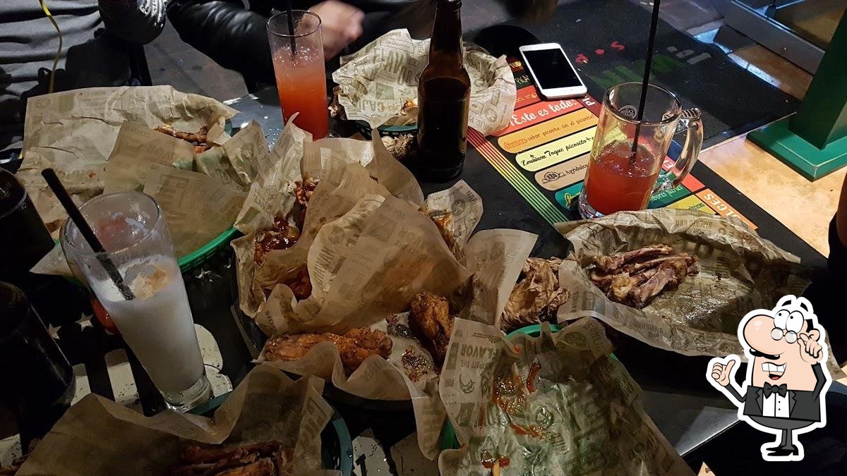 Wingstop Zona Rosa, Ciudad de México, Insurgentes (estación) - Menú del ...