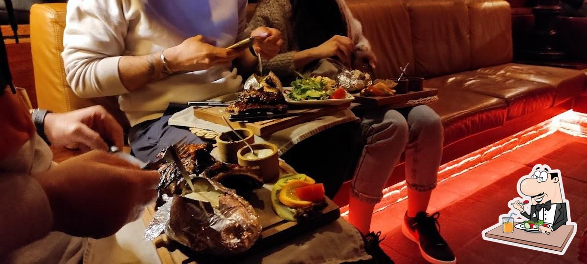 Castell, Amsterdam - Restaurant menu and reviews