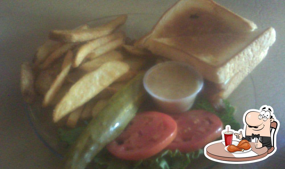 Poor Richard's in Fenton - Restaurant menu and reviews