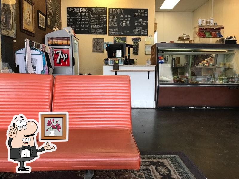 Coffee Bandits in Merced - Restaurant menu and reviews