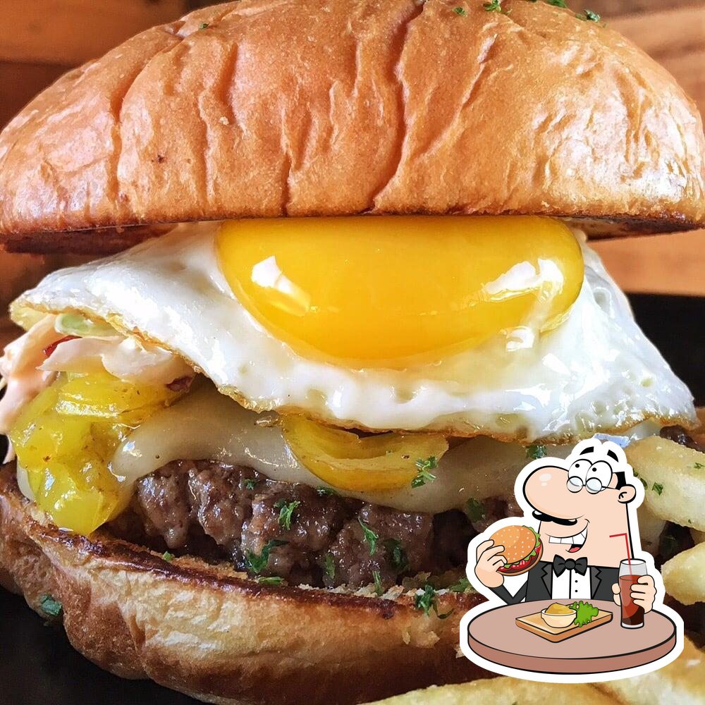 SkinnyFATS, 6261 Dean Martin Dr. in Las Vegas - Restaurant menu and reviews