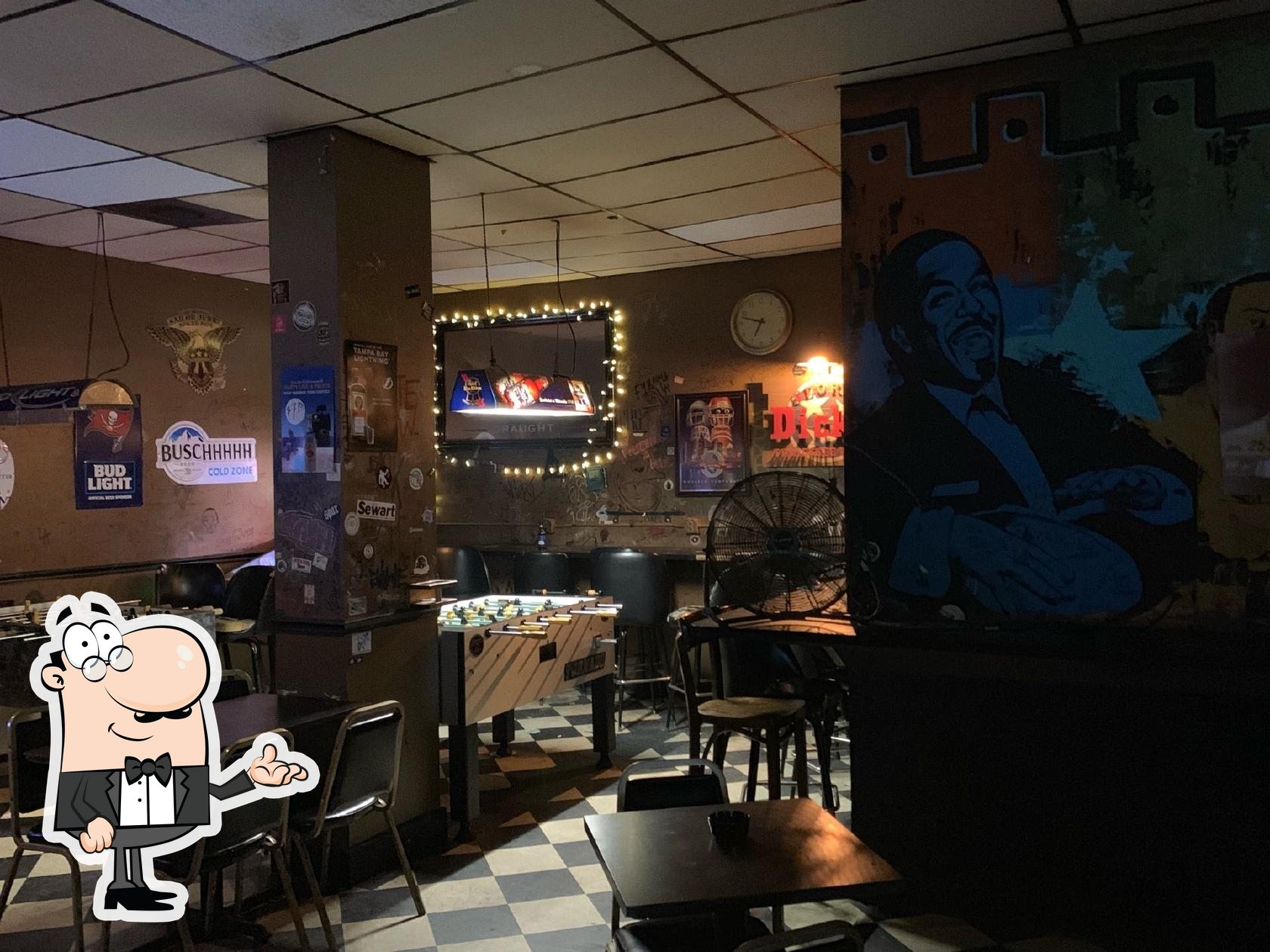 The Hub Bar in Tampa - Restaurant reviews