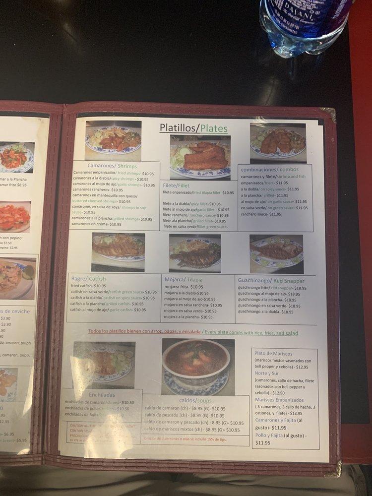 Menu at Ostioneria Ojo De Agua restaurant, Houston