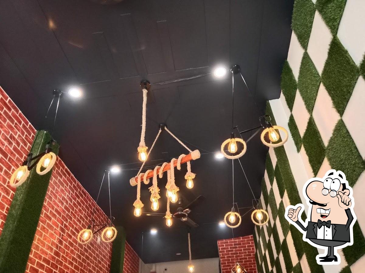 Boom Boom Cafe & Properties By Vishal Mangat, Gurugram - Restaurant ...