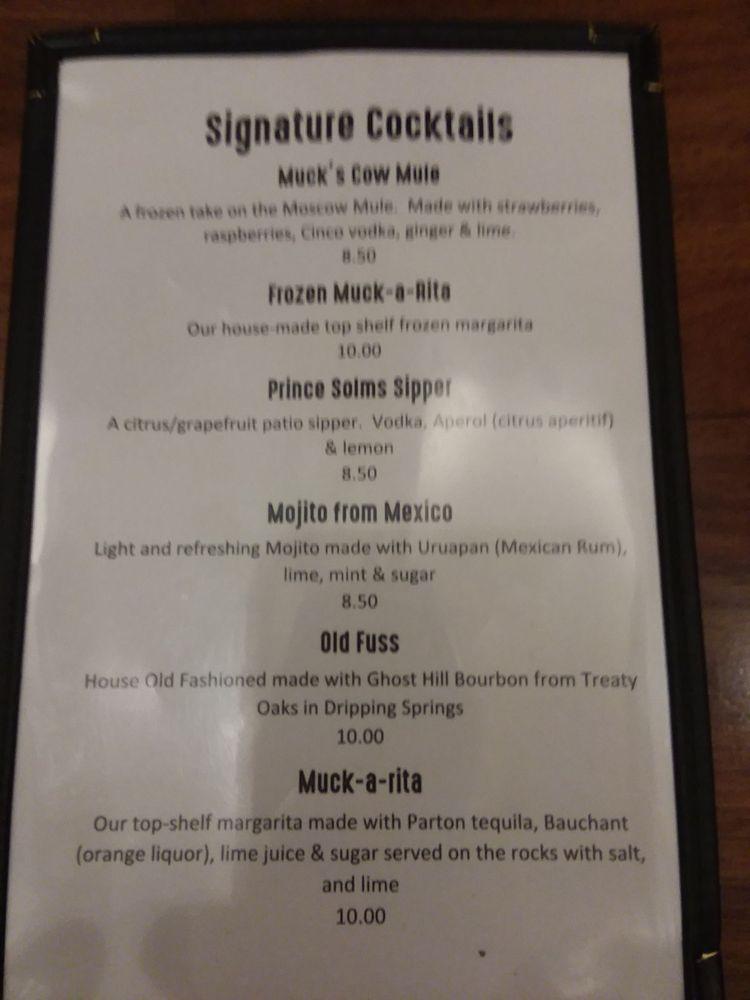 Menu at Muck & Fuss Craft Beer and Burgers restaurant, New Braunfels