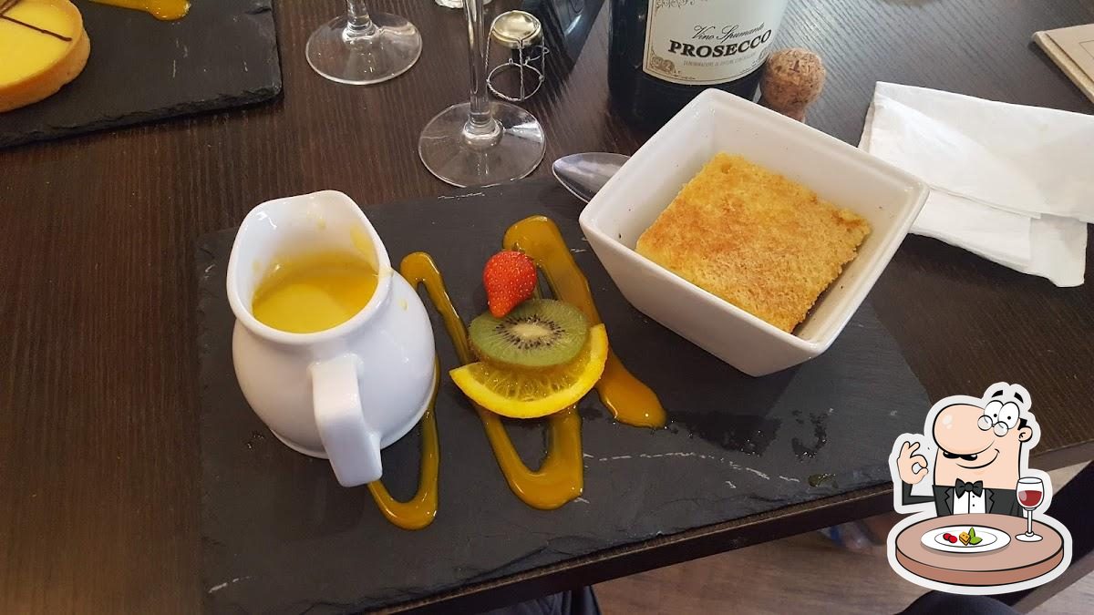 The Island Pool in Kidderminster - Restaurant menu and reviews